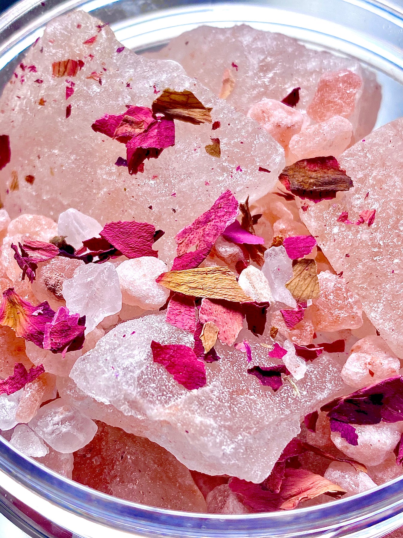 ROSE QUARTZ 8 oz - Himalayan Salt Bath Crystals and Rose Petal Bath So ...